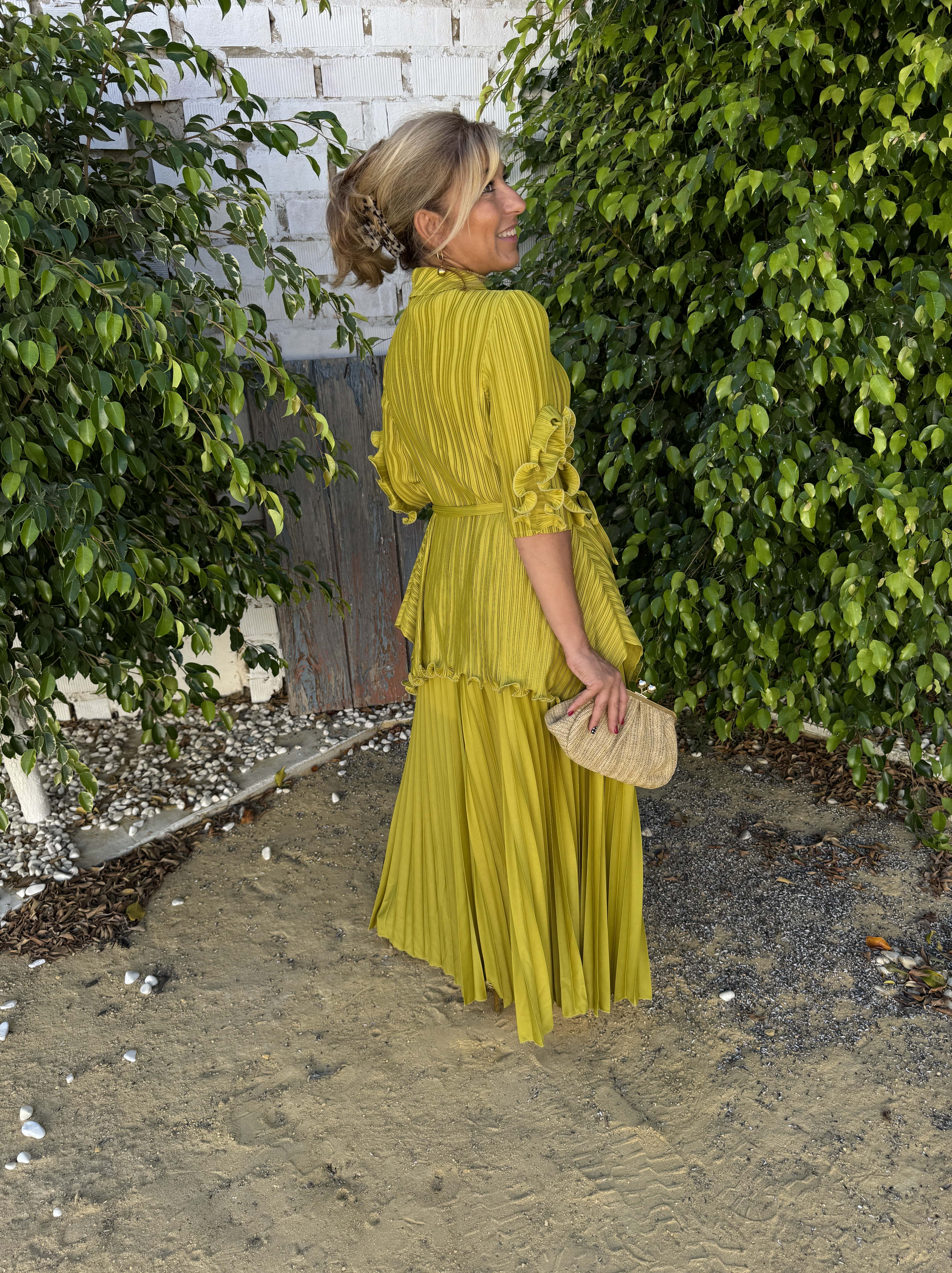 CURVY – YERBABUENA MODA